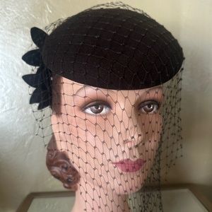 Accessories | Impressive 193s Tilt Felt Hat With Felt Flowers O Ring ...